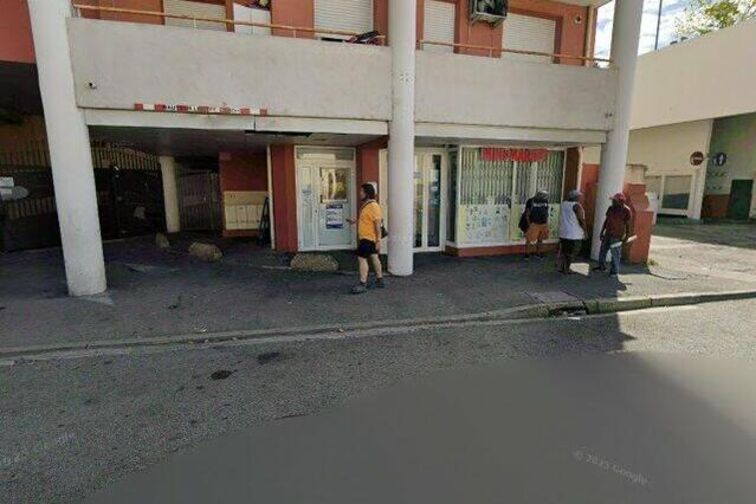 Location parking Pont Michel - 176 route de Turin 06300 Nice, route de ...